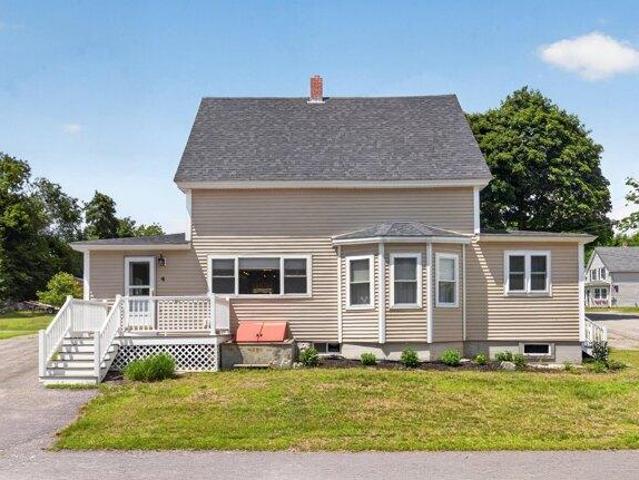 house with 4 bedroom, Millinocket ME DS103966128