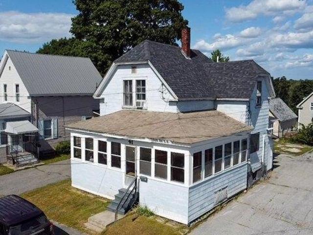 house with 4 bedroom, Millinocket ME ES104853443