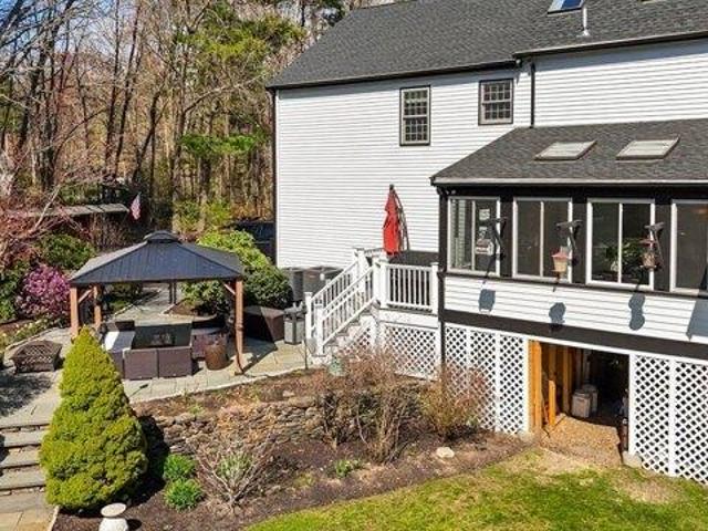 house with 4 bedroom, Millis MA DLS102778480