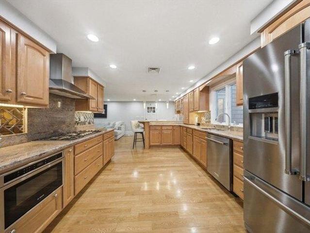 house with 4 bedroom, Millis MA ES102961002