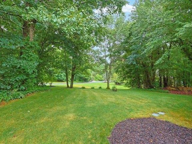 house with 4 bedroom, Millville MA ES105081429