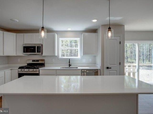house with 4 bedroom, Millville NJ DS101750807