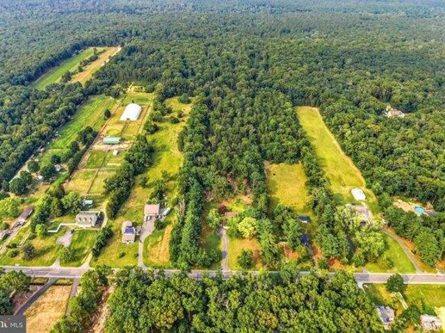 house with 4 bedroom, Millville NJ ES105174409