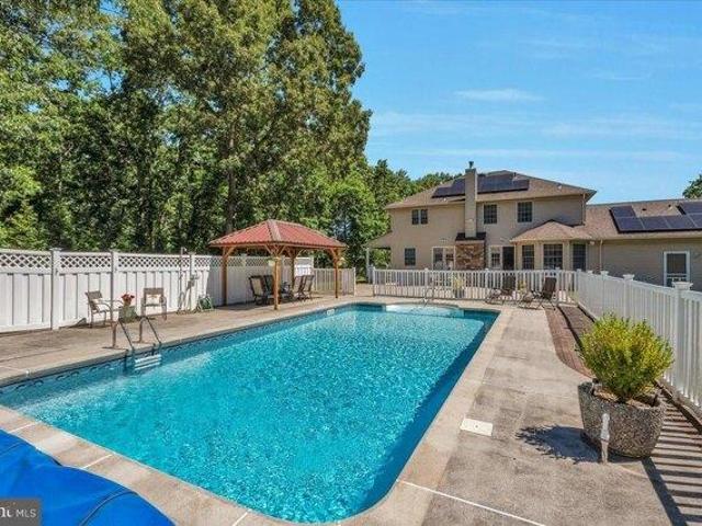 house with 4 bedroom, Millville NJ ES105292361