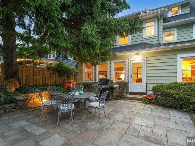 house with 4 bedroom, Montclair NJ DS102825548