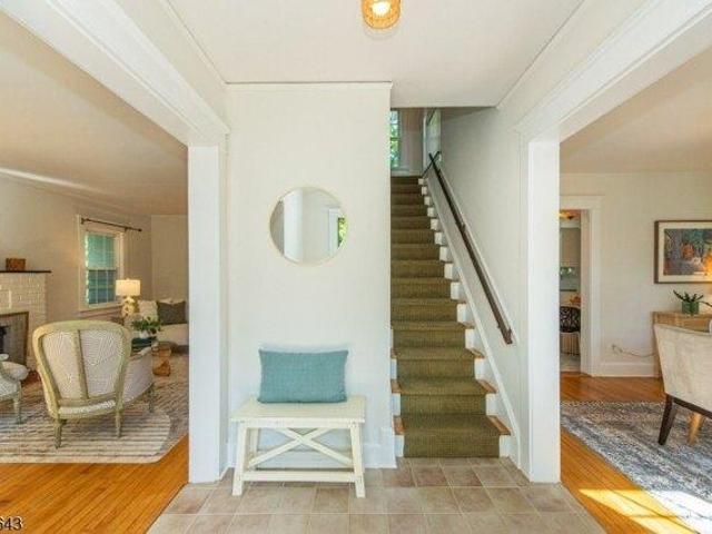 house with 4 bedroom, Montclair NJ DS104374998