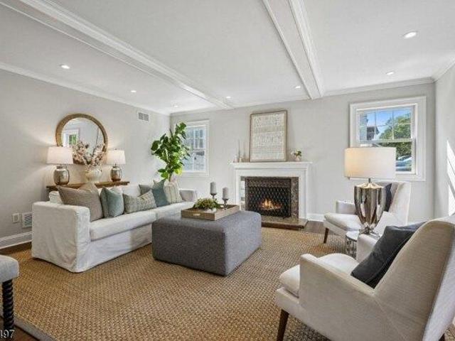 house with 4 bedroom, Montclair NJ ES104148133
