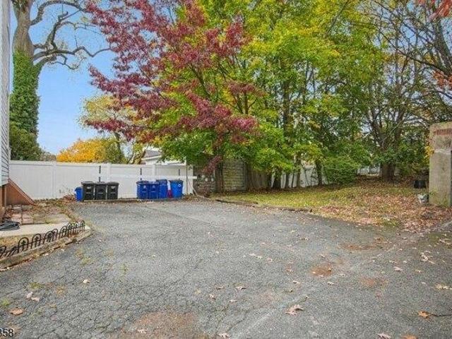 house with 4 bedroom, Montclair NJ ES105125617