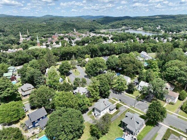 house with 4 bedroom, Montague MA ES104921651