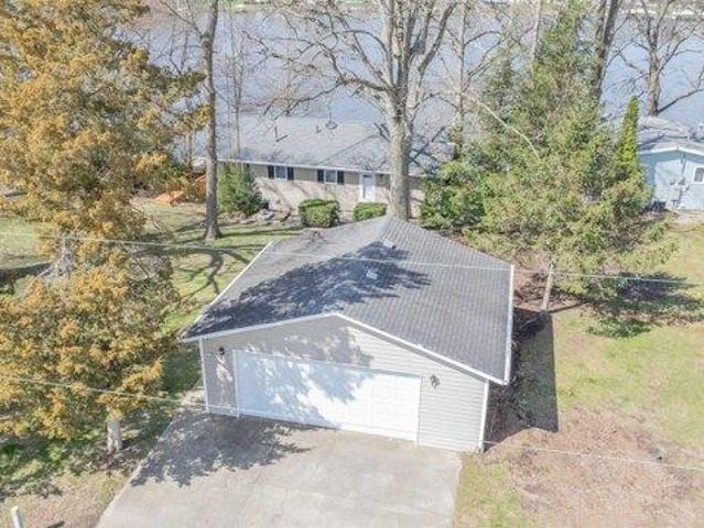 house with 4 bedroom, Monticello IN DLS90893522