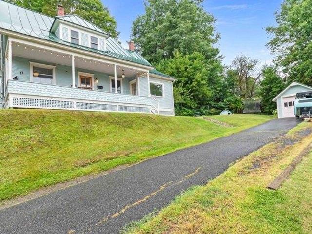 house with 4 bedroom, Montpelier VT DS103441353