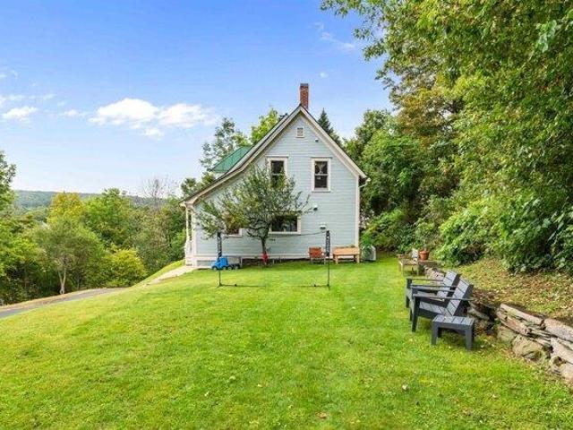 house with 4 bedroom, Montpelier VT ES103441353