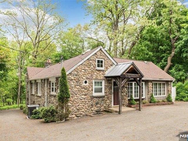 house with 4 bedroom, Montvale NJ DS102726919
