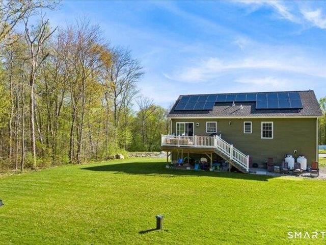 house with 4 bedroom, Montville CT DS104295769
