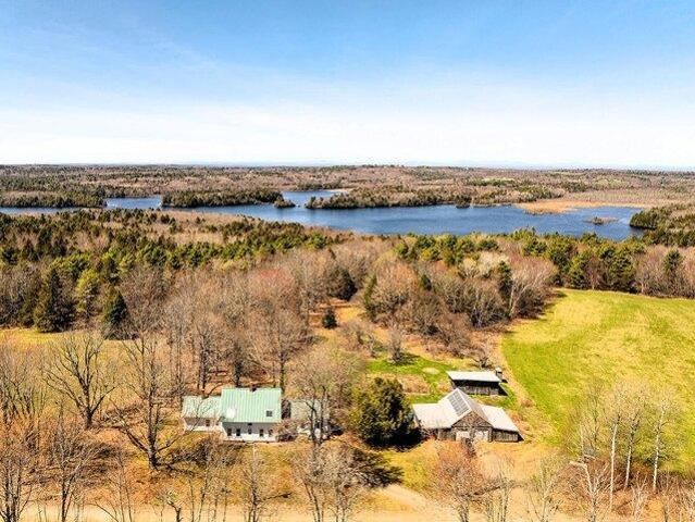 house with 4 bedroom, Montville ME DLS102313223