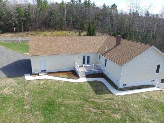 house with 4 bedroom, Monmouth ME DS102709179