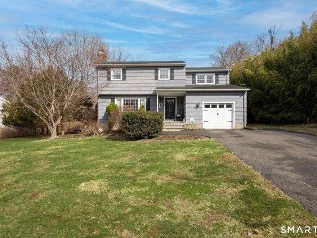 house with 4 bedroom, Monroe CT DLS102586091