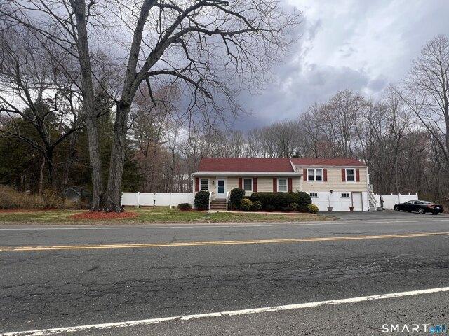 house with 4 bedroom, Monroe CT DS102155098