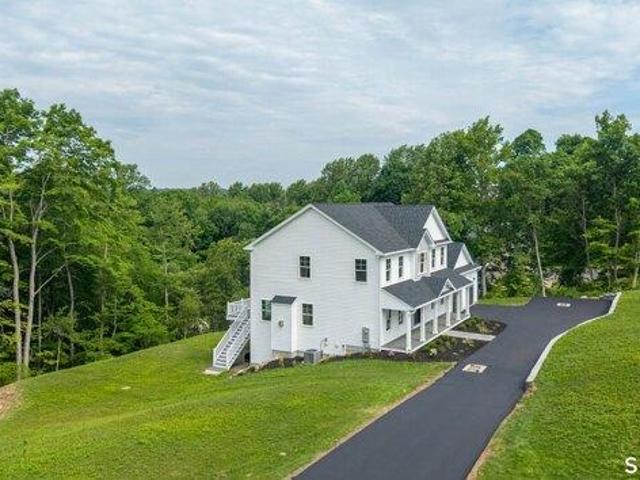 house with 4 bedroom, Monroe CT DS104115342