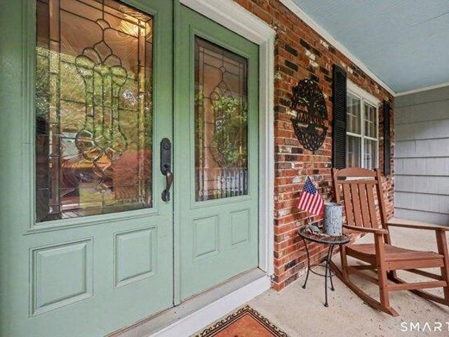 house with 4 bedroom, Monroe CT ES103928870