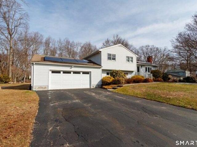 house with 4 bedroom, Monroe CT ES103102139