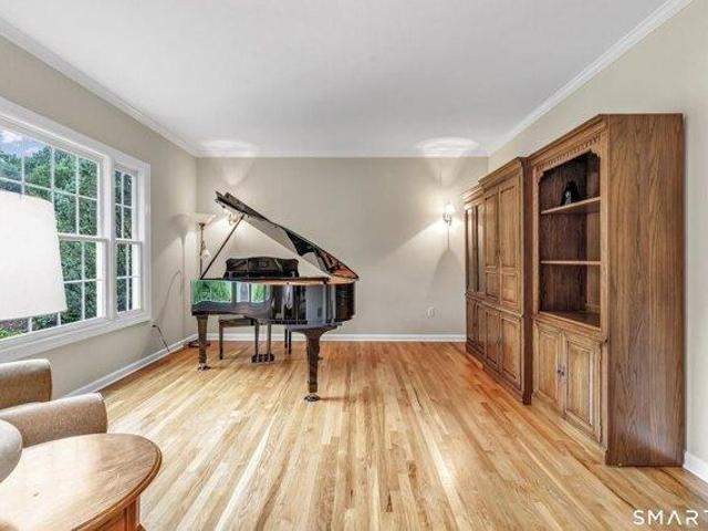 house with 4 bedroom, Monroe CT ES104811597