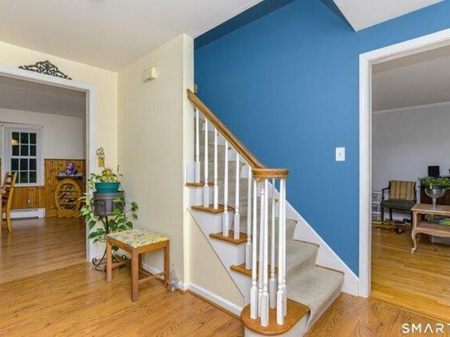 house with 4 bedroom, Monroe CT ES105140663