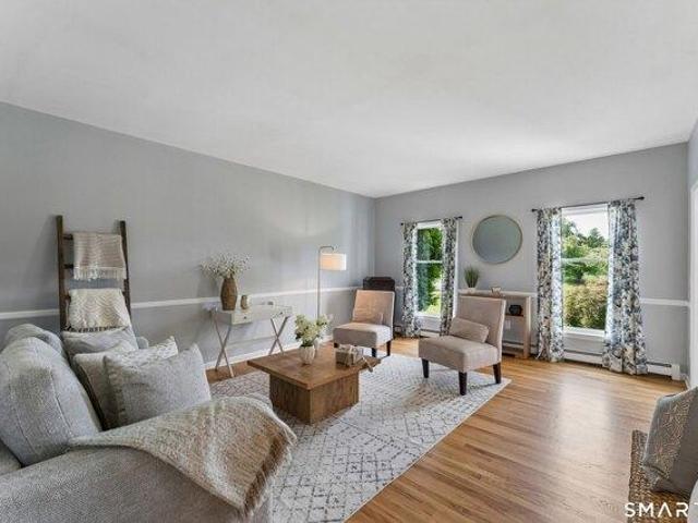 house with 4 bedroom, Monroe CT ES105161029