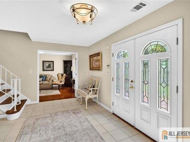 house with 4 bedroom, Monroe NJ ES105174128