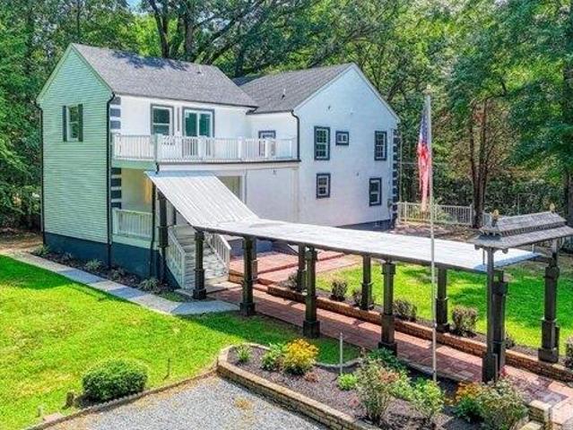house with 4 bedroom, Monroe NJ ES105204776