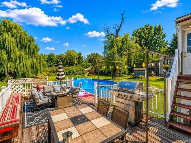 house with 4 bedroom, Monroe NY ES105205915