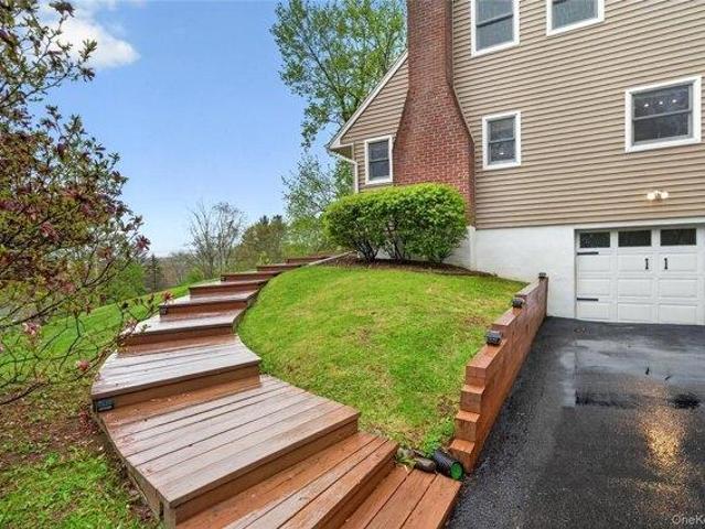 house with 4 bedroom, Monroe NY ES105206787