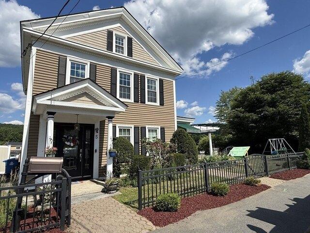 house with 4 bedroom, Monson MA DS104299108