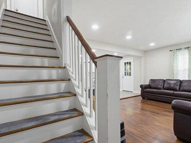 house with 4 bedroom, Monson MA ES103249197