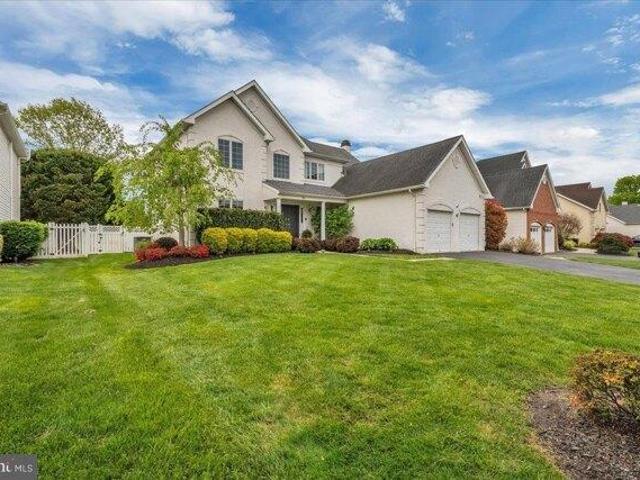 house with 4 bedroom, Moorestown NJ DLS102279695