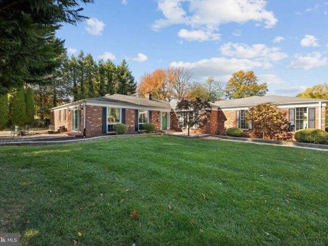 house with 4 bedroom, Moorestown NJ DS102214128