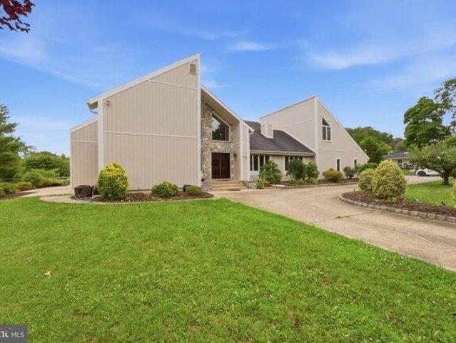 house with 4 bedroom, Moorestown NJ ES105160841