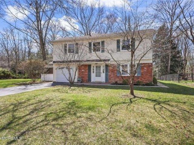 house with 4 bedroom, Morganville NJ DLS101633481