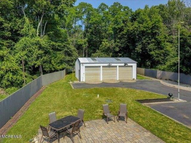 house with 4 bedroom, Morganville NJ ES104903516
