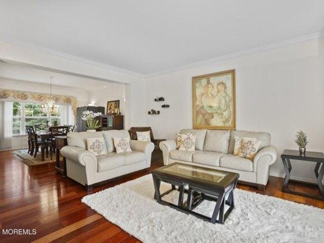 house with 4 bedroom, Morganville NJ ES105175180