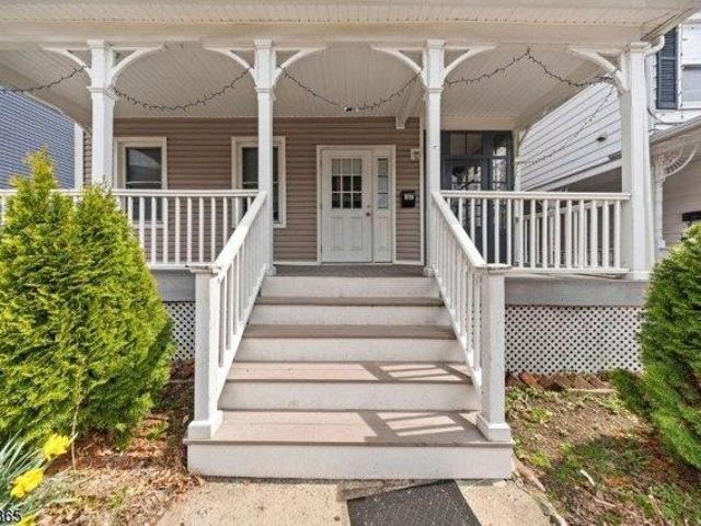 house with 4 bedroom, Morristown NJ DLS102313408