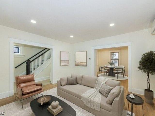 house with 4 bedroom, Morris Plains NJ DS102799524