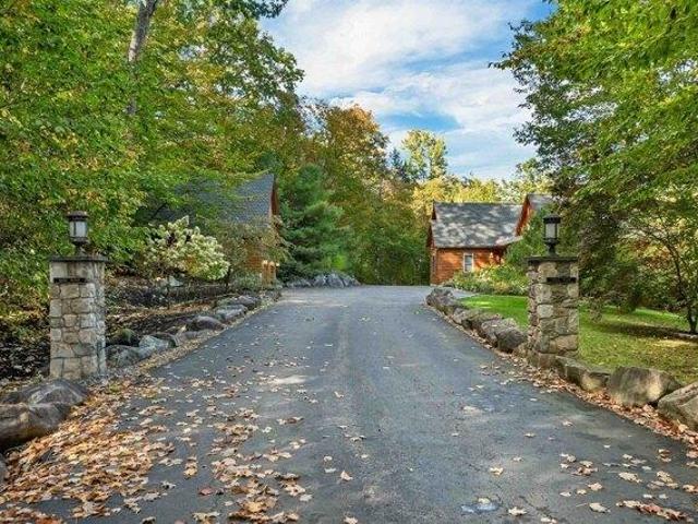 house with 4 bedroom, Moultonborough NH ES103071858