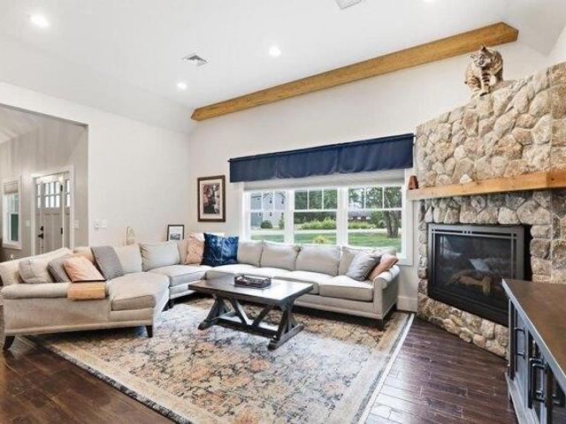 house with 4 bedroom, Moultonborough NH ES105141228