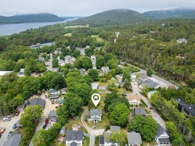 house with 4 bedroom, Mount Desert ME ES104848764