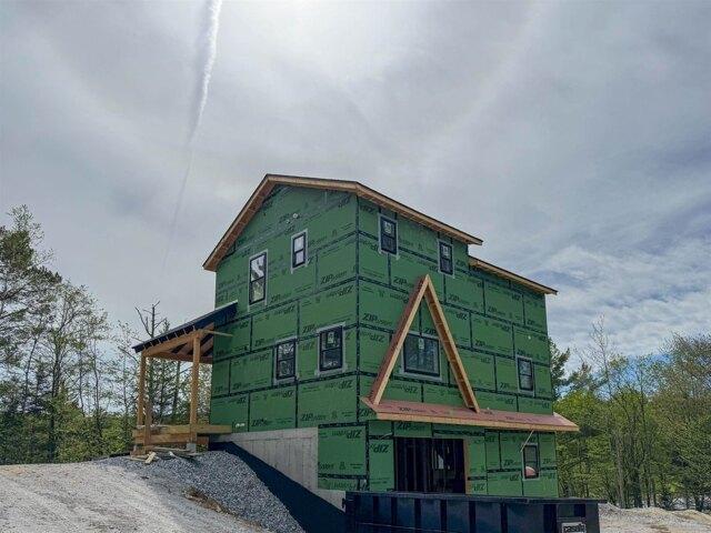 house with 4 bedroom, Mount Holly VT DLS103100410
