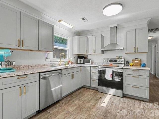 house with 4 bedroom, Mount Holly NC DS103600530