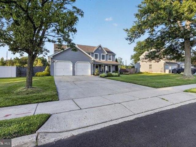 house with 4 bedroom, Mount Holly NJ ES104719673