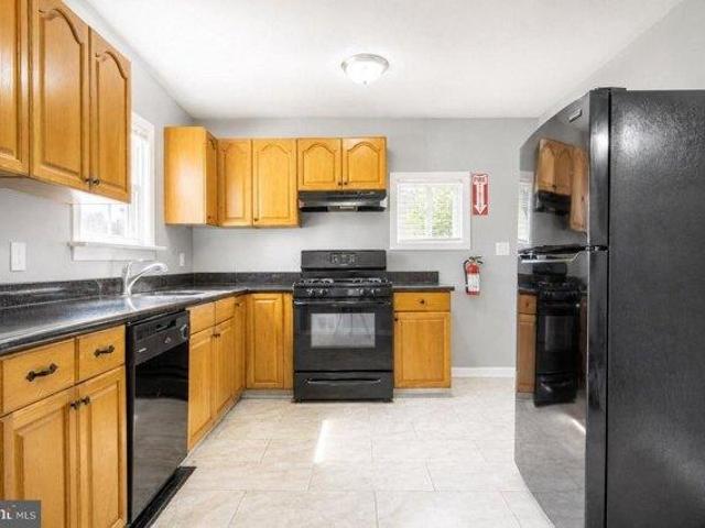 house with 4 bedroom, Mount Holly NJ ES105157136