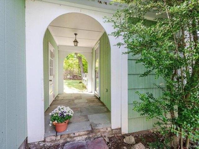 house with 4 bedroom, Mount Kisco NY DLS101747195